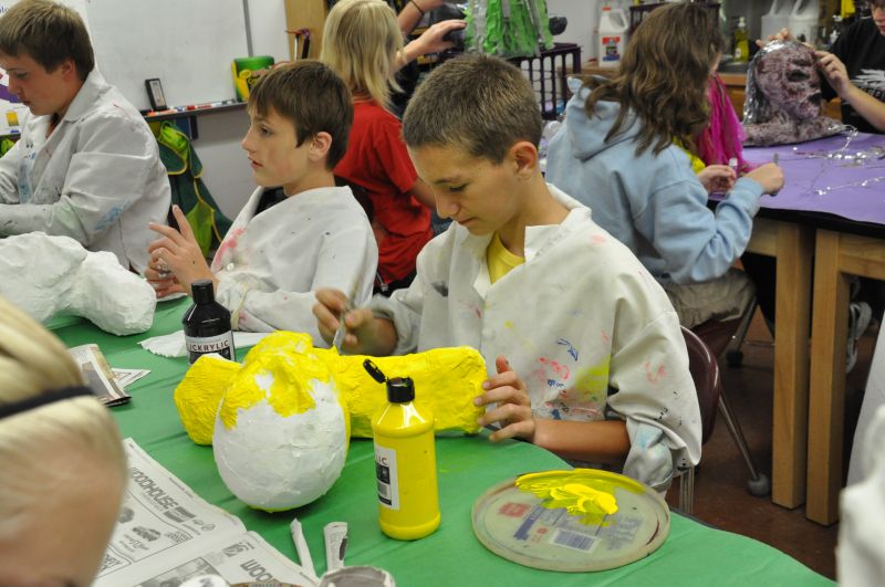 Elgin Public Schools - 2013 8th Grade Paper Mache
