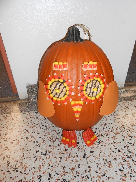 Elgin Public Schools - Student Council Pumpkin Decorating Contest Under Way