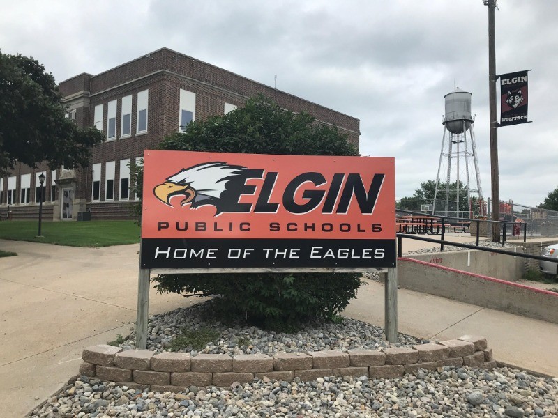 Elgin Public Schools - Graduation 2020 Date Set