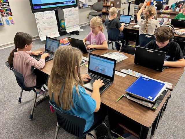 Elgin Public Schools - Keyboarding Skills